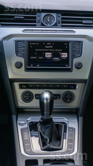 Brūns Volkswagen Passat B8 2017 Rīga, ar dzinēja tilpumu 2.00 L un nobraukumu 283 tūkst. km par 9190 €, foto 13 vietnē AUTOMOTO.COM.LV