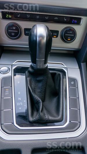 Brūns Volkswagen Passat B8 2017 Rīga, ar dzinēja tilpumu 2.00 L un nobraukumu 283 tūkst. km par 9190 €, foto 17 vietnē AUTOMOTO.COM.LV
