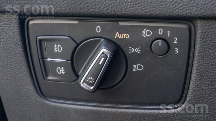 Brūns Volkswagen Passat B8 2017 Rīga, ar dzinēja tilpumu 2.00 L un nobraukumu 283 tūkst. km par 9190 €, foto 27 vietnē AUTOMOTO.COM.LV