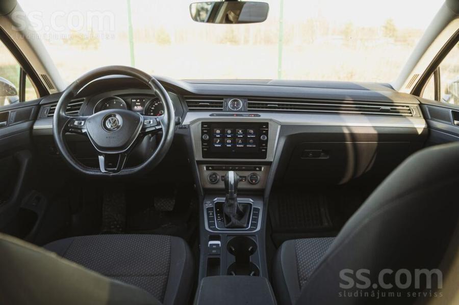 Brown Volkswagen Passat B8 2017 in Riga, with an engine capacity of 1.60 L and mileage of 352 thousand km for 9990 €, photo 11 on AUTOMOTO.COM.LV
