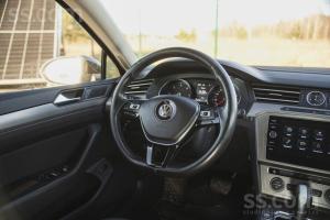 Brown Volkswagen Passat B8 2017 in Riga, with an engine capacity of 1.60 L and mileage of 352 thousand km for 9990 €, photo 13 on AUTOMOTO.COM.LV