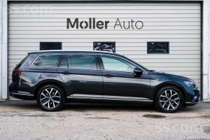 Brown Volkswagen Passat B8 2022 in Jelgava, with an engine capacity of 2.00 L and mileage of 149 thousand km for 23900 €, photo 6 on AUTOMOTO.COM.LV