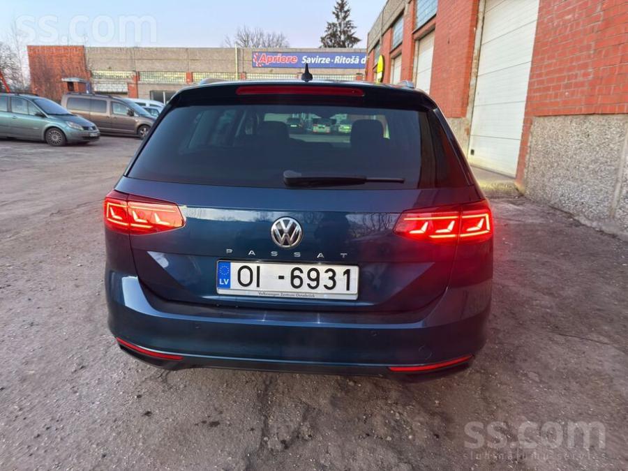Green Volkswagen Passat B8 2019 in Riga, with an engine capacity of 2.00 L and mileage of 206 thousand km for 15800 €, photo 4 on AUTOMOTO.COM.LV