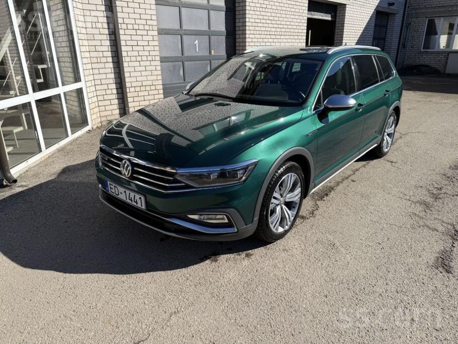 Zaļš Volkswagen Passat B8 2019 Rīga, ar dzinēja tilpumu 2.00 L un nobraukumu 245 tūkst. km par 24790 €, foto 1 vietnē AUTOMOTO.COM.LV