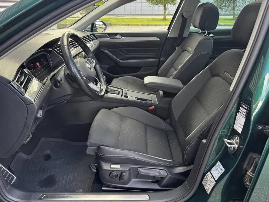 Zaļš Volkswagen Passat B8 2019 Rīga, ar dzinēja tilpumu 2.00 L un nobraukumu 153 tūkst. km par 23900 €, foto 10 vietnē AUTOMOTO.COM.LV