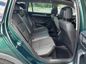 Zaļš Volkswagen Passat B8 2019 Rīga, ar dzinēja tilpumu 2.00 L un nobraukumu 153 tūkst. km par 23900 €, foto 13 vietnē AUTOMOTO.COM.LV