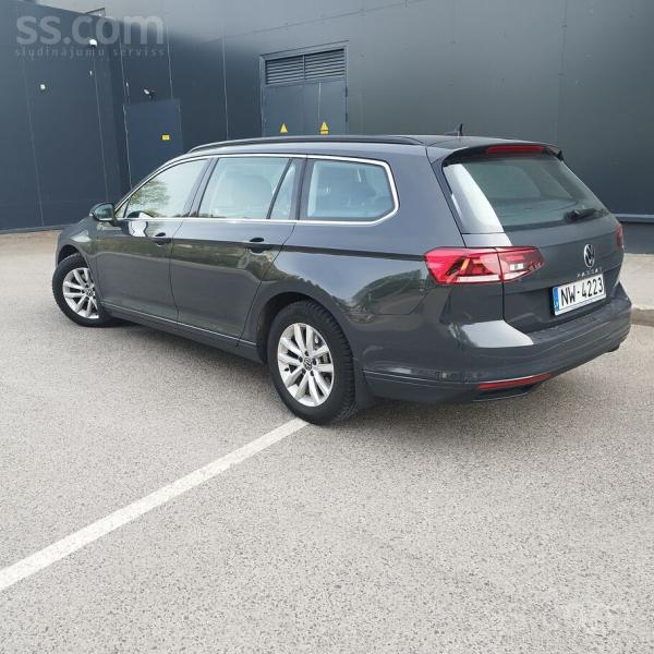 Zaļš Volkswagen Passat B8 2020 Rīga, ar dzinēja tilpumu 2.00 L un nobraukumu 176 tūkst. km par 15500 €, foto 2 vietnē AUTOMOTO.COM.LV
