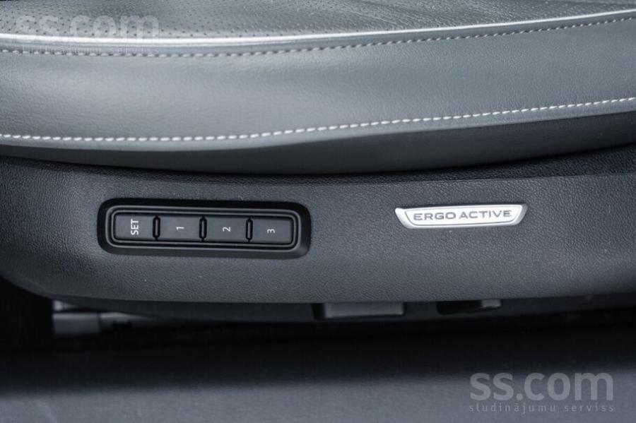 Zaļš Volkswagen Passat B8 2024 Rīga, ar dzinēja tilpumu 1.50 L un nobraukumu 40 tūkst. km par 29900 €, foto 12 vietnē AUTOMOTO.COM.LV