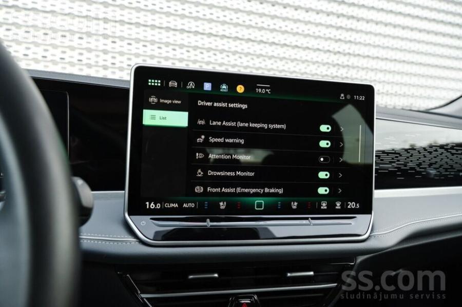 Zaļš Volkswagen Passat B8 2024 Rīga, ar dzinēja tilpumu 1.50 L un nobraukumu 40 tūkst. km par 29900 €, foto 22 vietnē AUTOMOTO.COM.LV