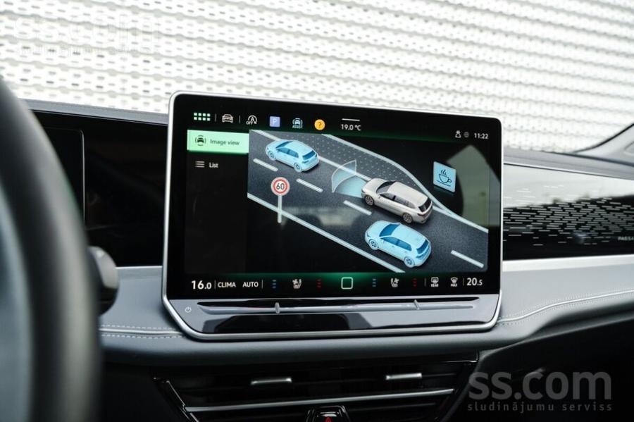 Zaļš Volkswagen Passat B8 2024 Rīga, ar dzinēja tilpumu 1.50 L un nobraukumu 40 tūkst. km par 29900 €, foto 24 vietnē AUTOMOTO.COM.LV
