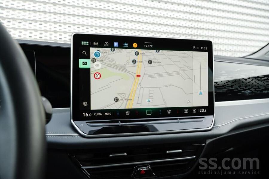Zaļš Volkswagen Passat B8 2024 Rīga, ar dzinēja tilpumu 1.50 L un nobraukumu 40 tūkst. km par 29900 €, foto 28 vietnē AUTOMOTO.COM.LV