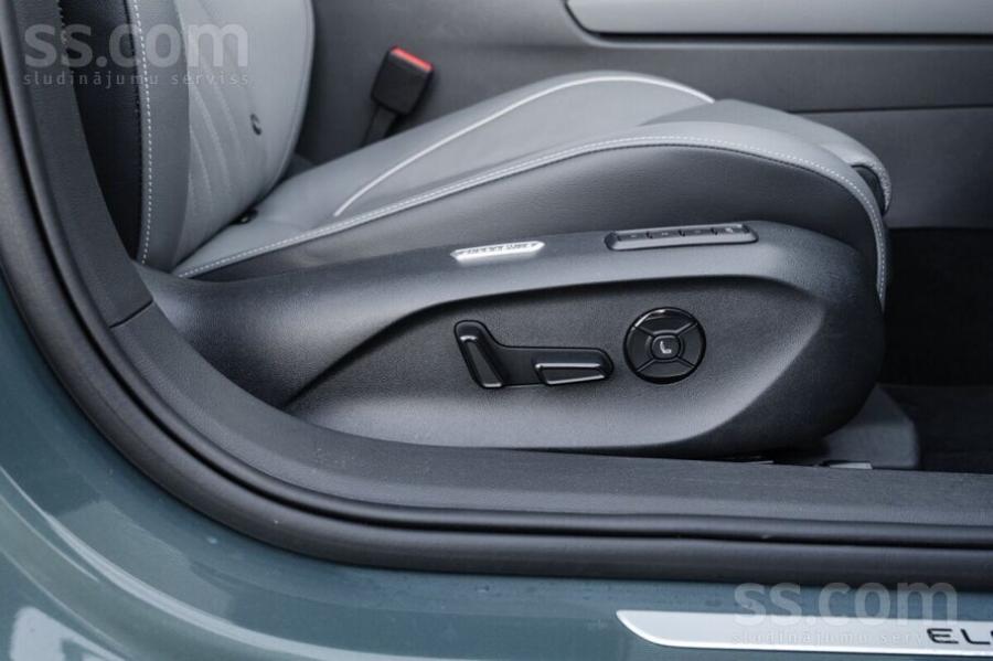 Zaļš Volkswagen Passat B8 2024 Rīga, ar dzinēja tilpumu 1.50 L un nobraukumu 40 tūkst. km par 29900 €, foto 31 vietnē AUTOMOTO.COM.LV
