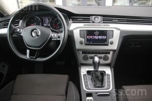 Grey Volkswagen Passat B8 2017 in Tukums, with an engine capacity of 2.00 L and mileage of 248 thousand km for 10538 €, photo 10 on AUTOMOTO.COM.LV