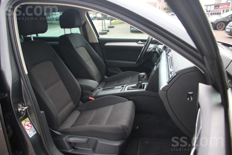 Grey Volkswagen Passat B8 2017 in Tukums, with an engine capacity of 2.00 L and mileage of 248 thousand km for 10538 €, photo 12 on AUTOMOTO.COM.LV