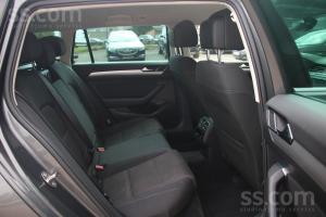 Grey Volkswagen Passat B8 2017 in Tukums, with an engine capacity of 2.00 L and mileage of 248 thousand km for 10538 €, photo 13 on AUTOMOTO.COM.LV