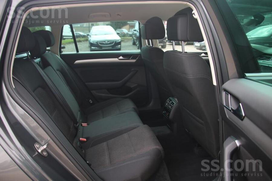 Grey Volkswagen Passat B8 2017 in Tukums, with an engine capacity of 2.00 L and mileage of 248 thousand km for 10538 €, photo 13 on AUTOMOTO.COM.LV