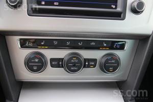 Grey Volkswagen Passat B8 2017 in Tukums, with an engine capacity of 2.00 L and mileage of 248 thousand km for 10538 €, photo 19 on AUTOMOTO.COM.LV