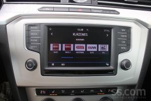 Grey Volkswagen Passat B8 2017 in Tukums, with an engine capacity of 2.00 L and mileage of 248 thousand km for 10538 €, photo 20 on AUTOMOTO.COM.LV