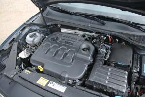 Grey Volkswagen Passat B8 2017 in Tukums, with an engine capacity of 2.00 L and mileage of 248 thousand km for 10538 €, photo 29 on AUTOMOTO.COM.LV