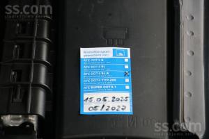 Grey Volkswagen Passat B8 2017 in Tukums, with an engine capacity of 2.00 L and mileage of 248 thousand km for 10538 €, photo 30 on AUTOMOTO.COM.LV