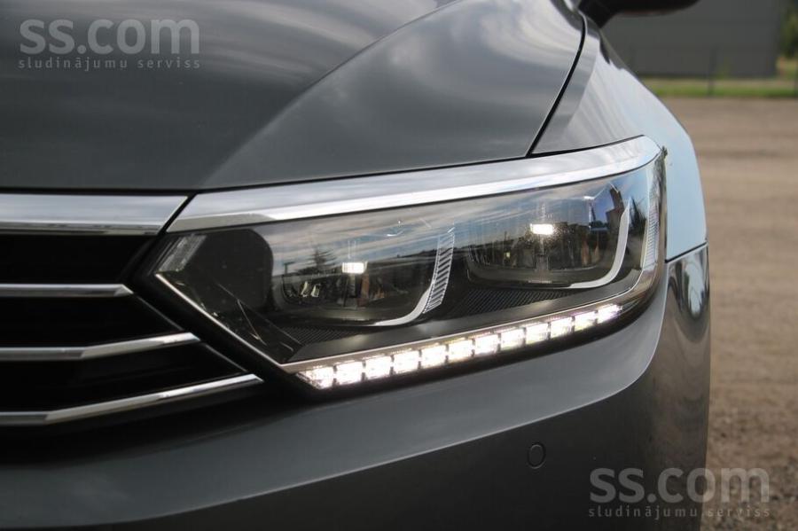 Grey Volkswagen Passat B8 2017 in Tukums, with an engine capacity of 2.00 L and mileage of 248 thousand km for 10538 €, photo 32 on AUTOMOTO.COM.LV