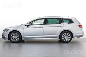 Grey Volkswagen Passat B8 2018 in Riga, with an engine capacity of 2.00 L and mileage of 218 thousand km for 12500 €, photo 8 on AUTOMOTO.COM.LV