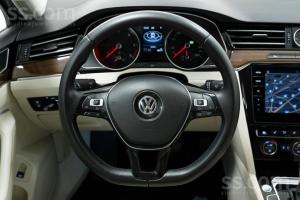 Grey Volkswagen Passat B8 2018 in Riga, with an engine capacity of 2.00 L and mileage of 218 thousand km for 12500 €, photo 10 on AUTOMOTO.COM.LV