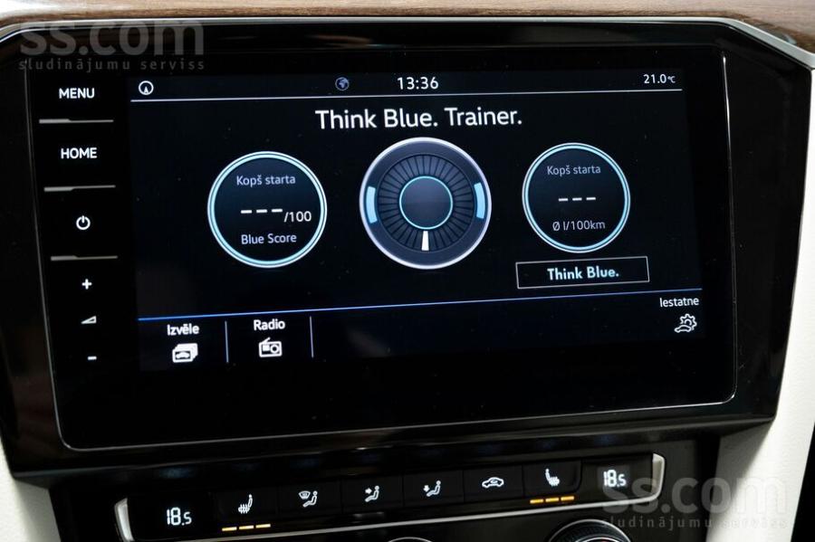 Grey Volkswagen Passat B8 2018 in Riga, with an engine capacity of 2.00 L and mileage of 218 thousand km for 12500 €, photo 25 on AUTOMOTO.COM.LV