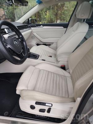 Pelēks Volkswagen Passat B8 2014 Rīga, ar dzinēja tilpumu 2.00 L un nobraukumu 161 tūkst. km par 16000 €, foto 10 vietnē AUTOMOTO.COM.LV