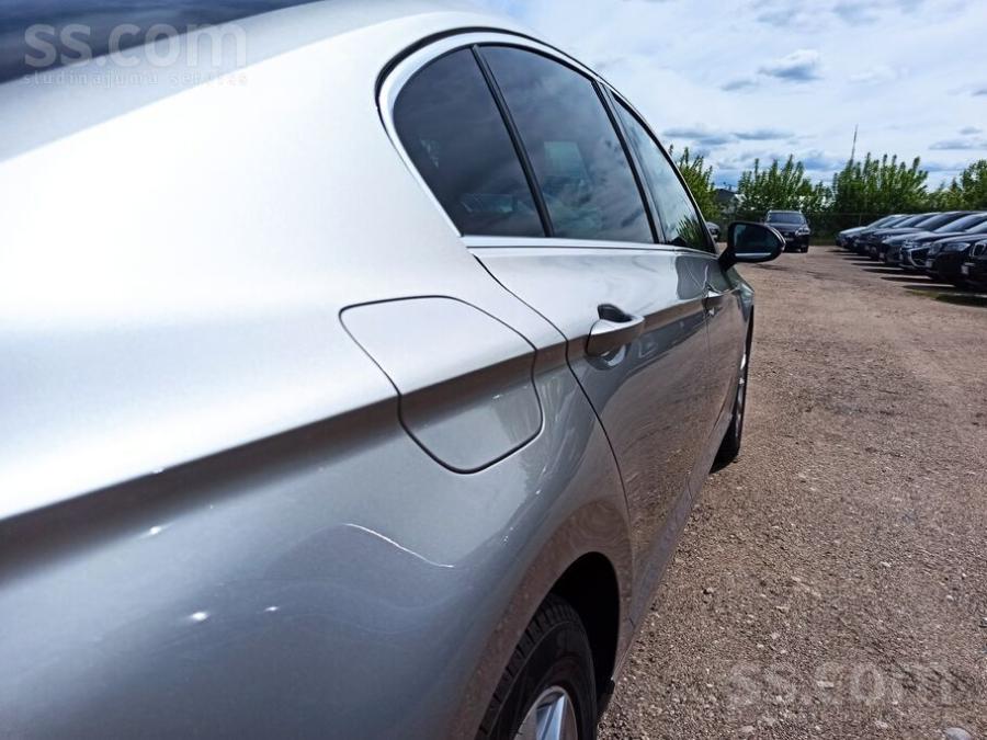 Pelēks Volkswagen Passat B8 2015 Daugavpils, ar dzinēja tilpumu 2.00 L un nobraukumu 0 tūkst. km par 12150 €, foto 10 vietnē AUTOMOTO.COM.LV
