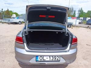 Pelēks Volkswagen Passat B8 2015 Daugavpils, ar dzinēja tilpumu 2.00 L un nobraukumu 0 tūkst. km par 12150 €, foto 12 vietnē AUTOMOTO.COM.LV