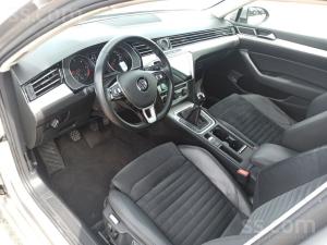 Pelēks Volkswagen Passat B8 2015 Daugavpils, ar dzinēja tilpumu 2.00 L un nobraukumu 0 tūkst. km par 12150 €, foto 16 vietnē AUTOMOTO.COM.LV