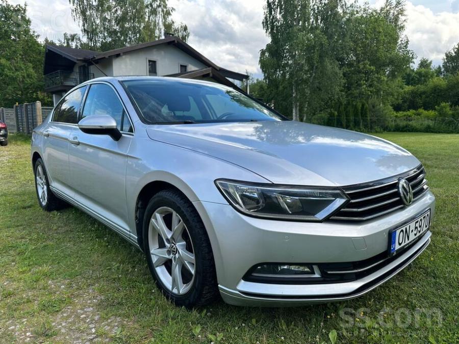 Grey Volkswagen Passat B8 2015 in Riga, with an engine capacity of 1.40 L and mileage of 228 thousand km for 7100 €, photo 3 on AUTOMOTO.COM.LV