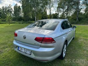 Grey Volkswagen Passat B8 2015 in Riga, with an engine capacity of 1.40 L and mileage of 228 thousand km for 7100 €, photo 5 on AUTOMOTO.COM.LV