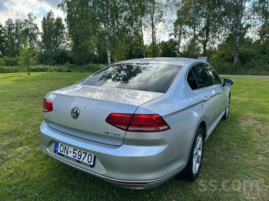 Grey Volkswagen Passat B8 2015 in Riga, with an engine capacity of 1.40 L and mileage of 228 thousand km for 7100 €, photo 5 on AUTOMOTO.COM.LV