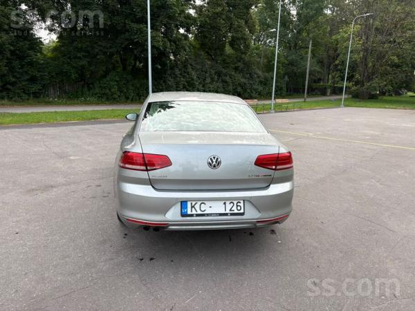 Pelēks Volkswagen Passat B8 2015 Rīga, ar dzinēja tilpumu 2.00 L un nobraukumu 0 tūkst. km par 9150 €, foto 5 vietnē AUTOMOTO.COM.LV