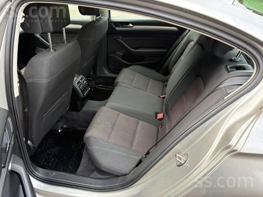 Pelēks Volkswagen Passat B8 2015 Rīga, ar dzinēja tilpumu 2.00 L un nobraukumu 0 tūkst. km par 9150 €, foto 8 vietnē AUTOMOTO.COM.LV