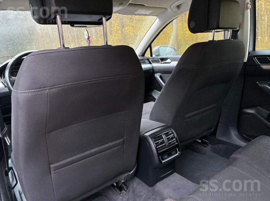 Pelēks Volkswagen Passat B8 2015 Rīga, ar dzinēja tilpumu 2.00 L un nobraukumu 0 tūkst. km par 9150 €, foto 11 vietnē AUTOMOTO.COM.LV