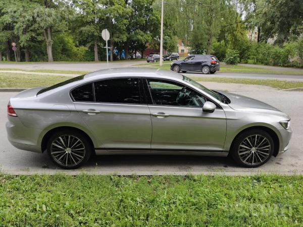 Pelēks Volkswagen Passat B8 2015 Rīga, ar dzinēja tilpumu 1.40 L un nobraukumu 250 tūkst. km par 8200 €, foto 7 vietnē AUTOMOTO.COM.LV