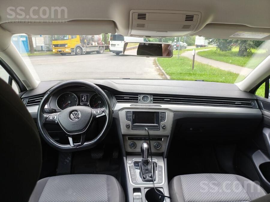 Pelēks Volkswagen Passat B8 2015 Rīga, ar dzinēja tilpumu 1.40 L un nobraukumu 250 tūkst. km par 8200 €, foto 10 vietnē AUTOMOTO.COM.LV
