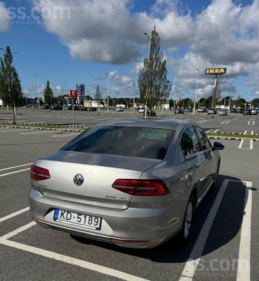 Pelēks Volkswagen Passat B8 2015 Rīga, ar dzinēja tilpumu 2.00 L un nobraukumu 194 tūkst. km par 7800 €, foto 4 vietnē AUTOMOTO.COM.LV