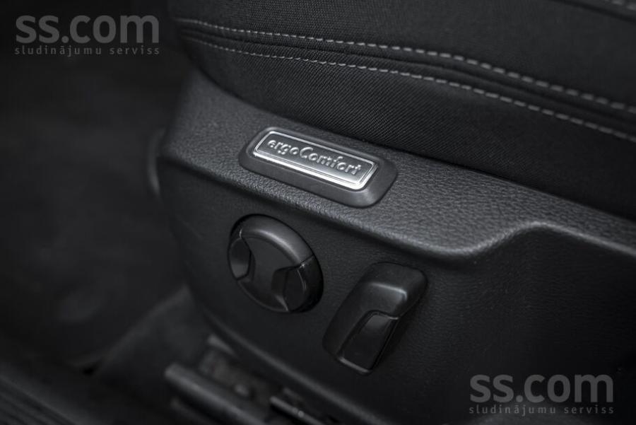 Grey Volkswagen Passat B8 2015 in Riga, with an engine capacity of 2.00 L and mileage of 0 thousand km for 7250 €, photo 10 on AUTOMOTO.COM.LV