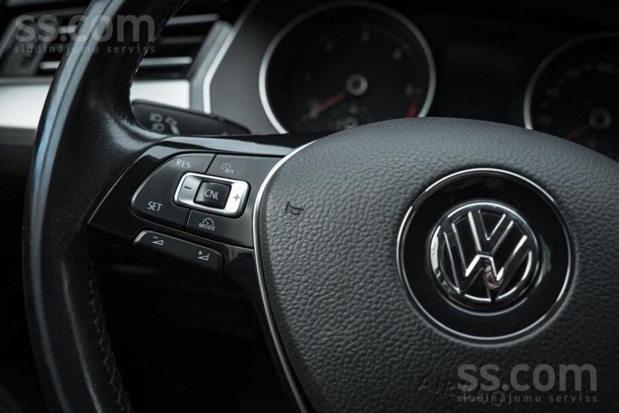 Grey Volkswagen Passat B8 2015 in Riga, with an engine capacity of 2.00 L and mileage of 0 thousand km for 7250 €, photo 19 on AUTOMOTO.COM.LV