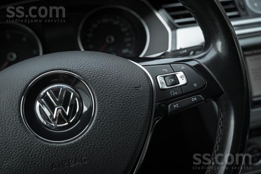 Grey Volkswagen Passat B8 2015 in Riga, with an engine capacity of 2.00 L and mileage of 0 thousand km for 7250 €, photo 21 on AUTOMOTO.COM.LV