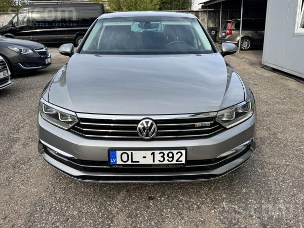 Pelēks Volkswagen Passat B8 2015 Daugavpils, ar dzinēja tilpumu 2.00 L un nobraukumu 0 tūkst. km par 12500 €, foto 3 vietnē AUTOMOTO.COM.LV