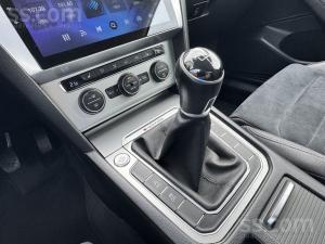 Pelēks Volkswagen Passat B8 2015 Daugavpils, ar dzinēja tilpumu 2.00 L un nobraukumu 0 tūkst. km par 12500 €, foto 19 vietnē AUTOMOTO.COM.LV