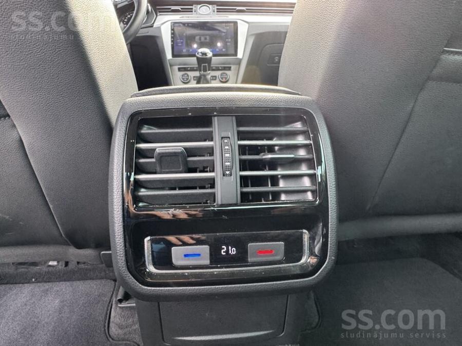 Pelēks Volkswagen Passat B8 2015 Daugavpils, ar dzinēja tilpumu 2.00 L un nobraukumu 0 tūkst. km par 12500 €, foto 21 vietnē AUTOMOTO.COM.LV