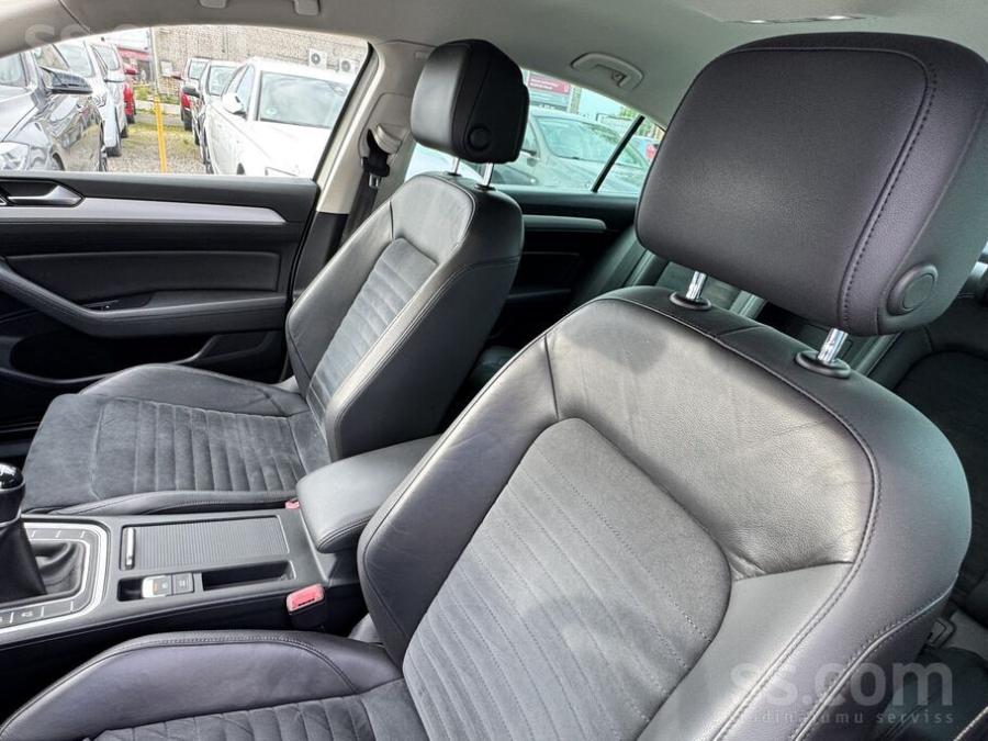 Pelēks Volkswagen Passat B8 2015 Daugavpils, ar dzinēja tilpumu 2.00 L un nobraukumu 0 tūkst. km par 12500 €, foto 22 vietnē AUTOMOTO.COM.LV