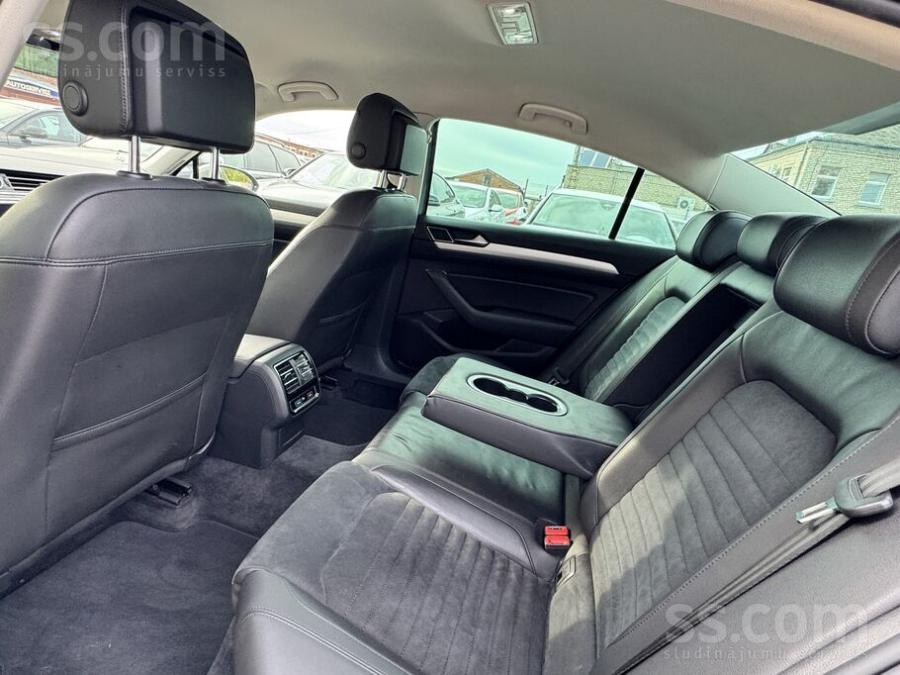 Pelēks Volkswagen Passat B8 2015 Daugavpils, ar dzinēja tilpumu 2.00 L un nobraukumu 0 tūkst. km par 12500 €, foto 26 vietnē AUTOMOTO.COM.LV