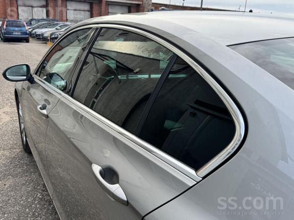 Pelēks Volkswagen Passat B8 2015 Daugavpils, ar dzinēja tilpumu 2.00 L un nobraukumu 0 tūkst. km par 12500 €, foto 10 vietnē AUTOMOTO.COM.LV